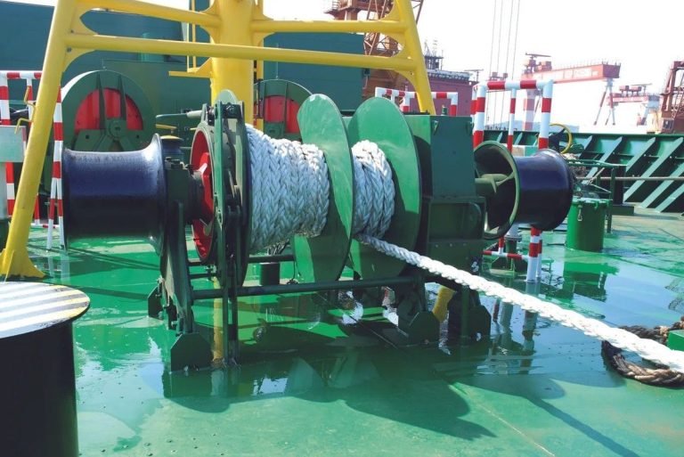 Comprehensive Guide to Mooring Winches: Types, Benefits, and Functions ...